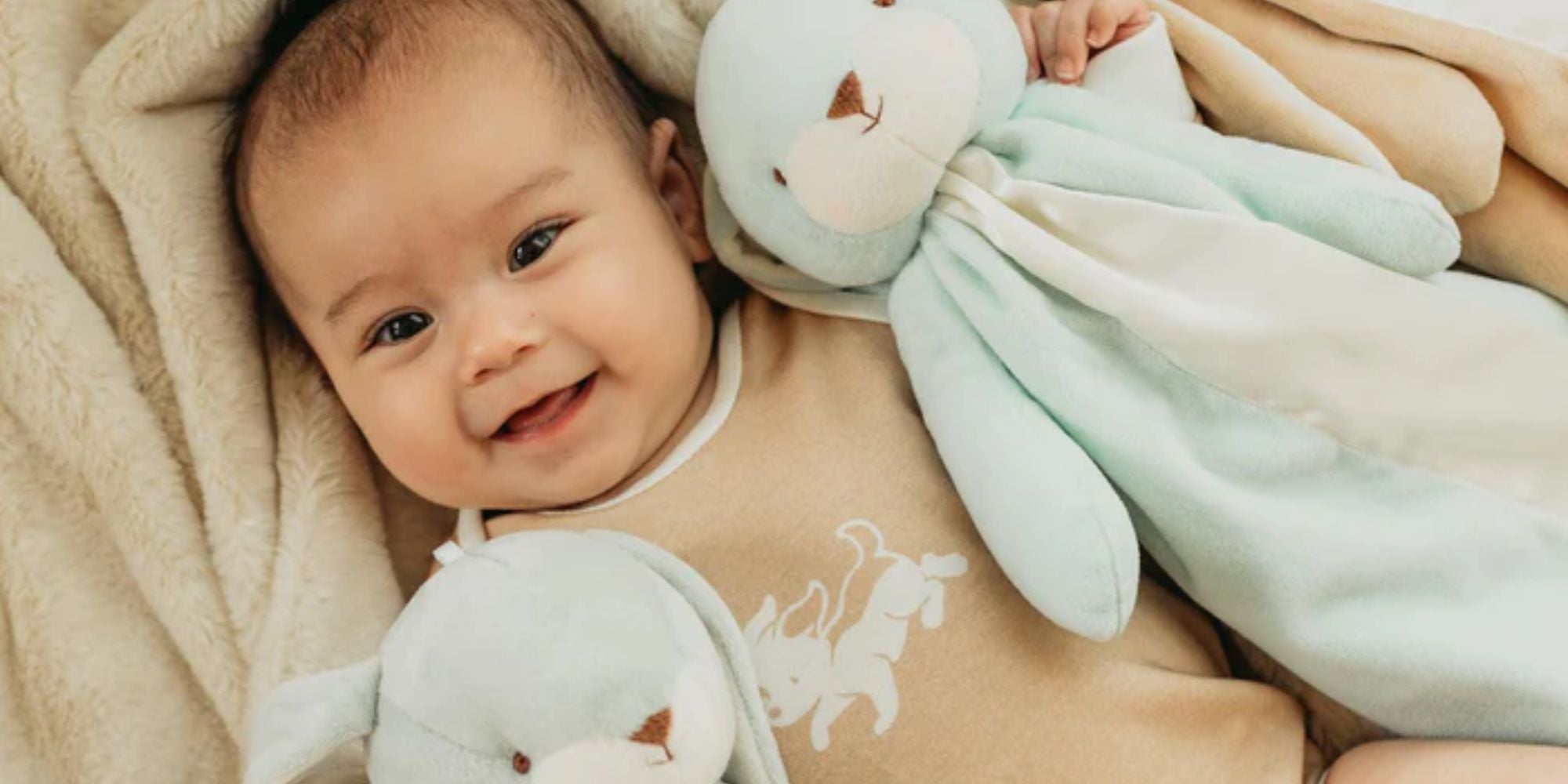 How To Create a Baby Capsule Wardrobe & Why You Should